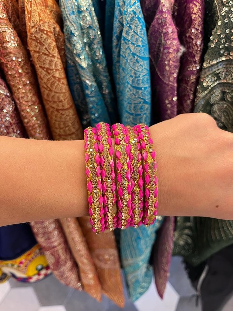 Pink Intertwined Chudi Bracelet » Talia Lanz Shop